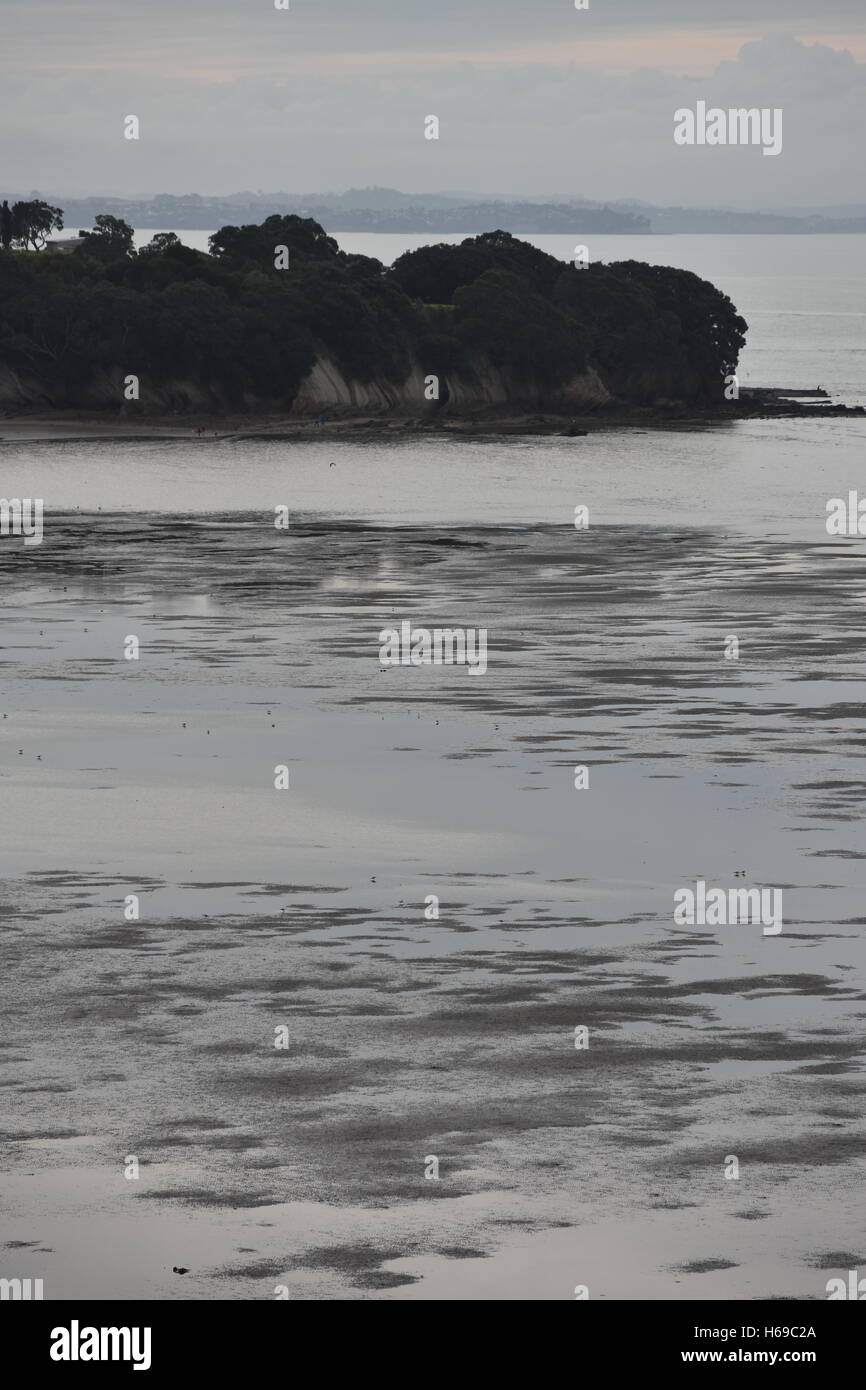 Shallow bay hi-res stock photography and images - Alamy
