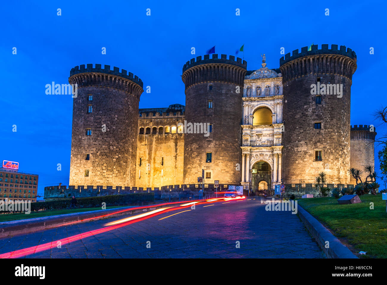 Castel Nuovo (New Castle) in Naples, Italy Stock Photo - Alamy