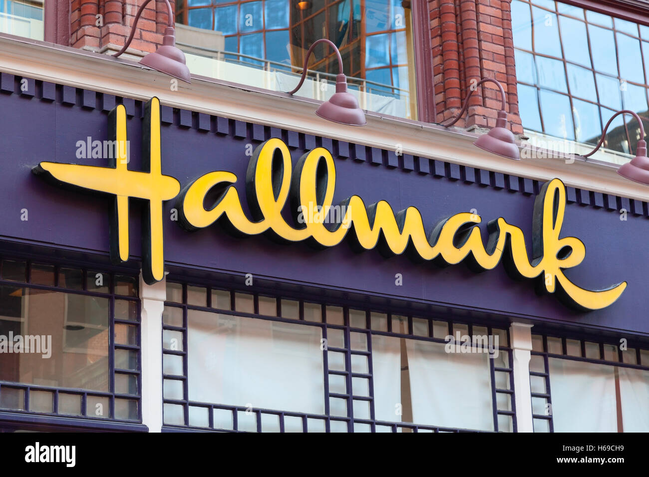 Hallmark hi-res stock photography and images - Alamy