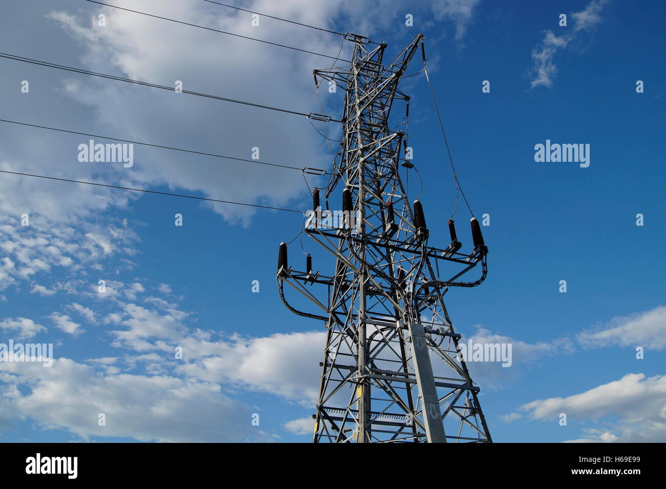 Steel electric pole hi-res stock photography and images - Alamy