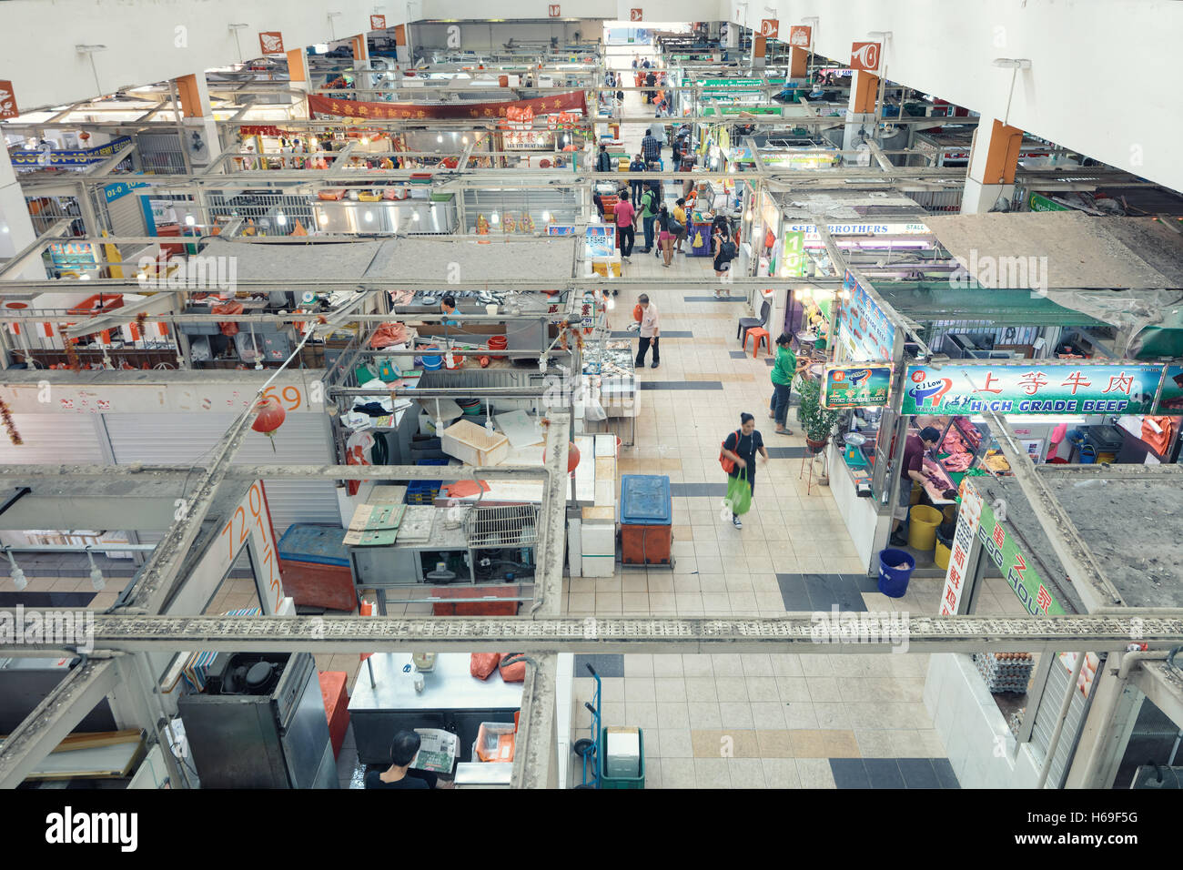 Traditional asian market interior Stock Photo - Alamy