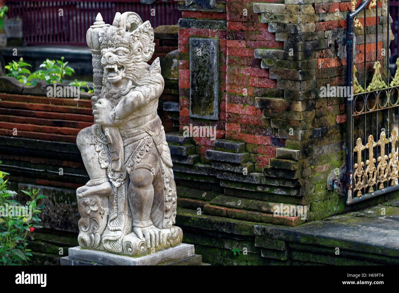 Balinese monkey god hanuman hi-res stock photography and images - Alamy
