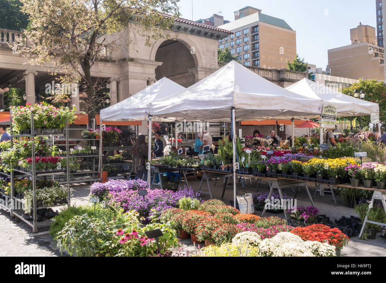 People busy union square hi-res stock photography and images - Alamy