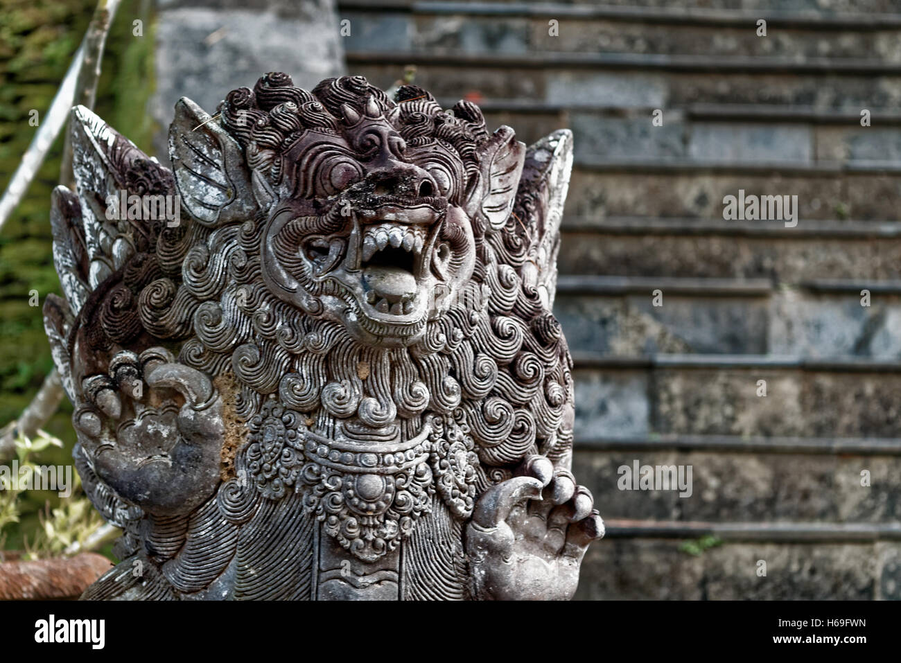Balinese Guardian Statue Stock Photo - Alamy