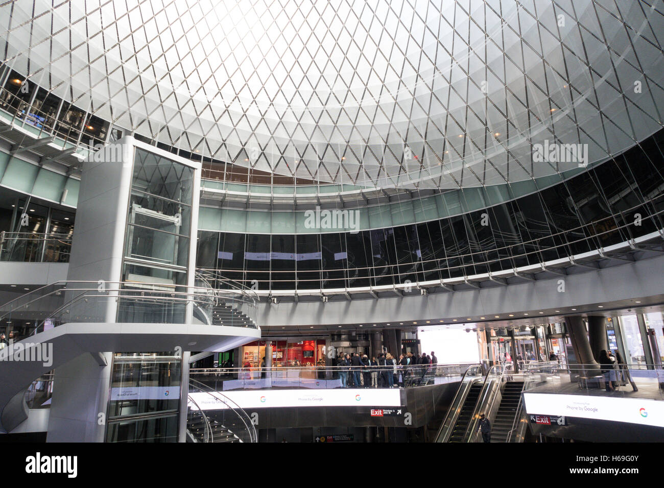 Nyc subway hub hi-res stock photography and images - Alamy