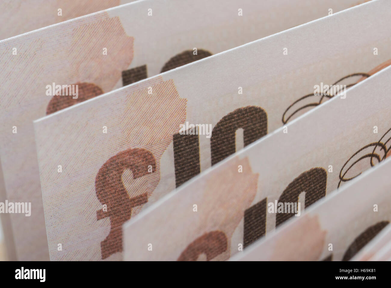 Fanned out UK old design £10 notes close-up photo. Visual metaphor of ...