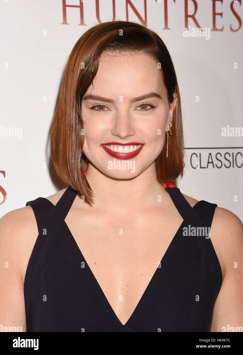 Daisy ridley in hi-res stock photography and images - Alamy