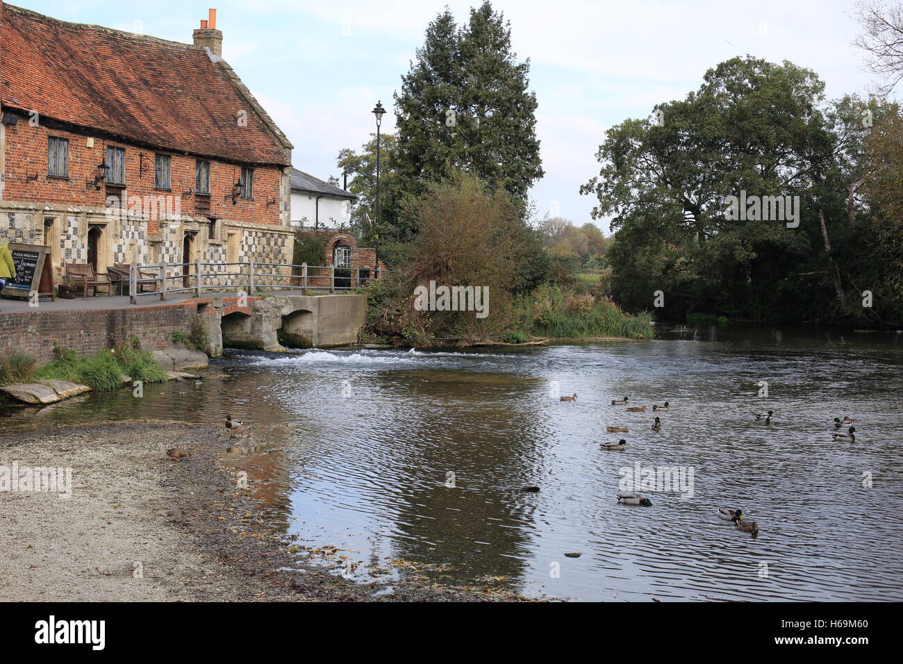 Salisbury villa hi-res stock photography and images - Alamy