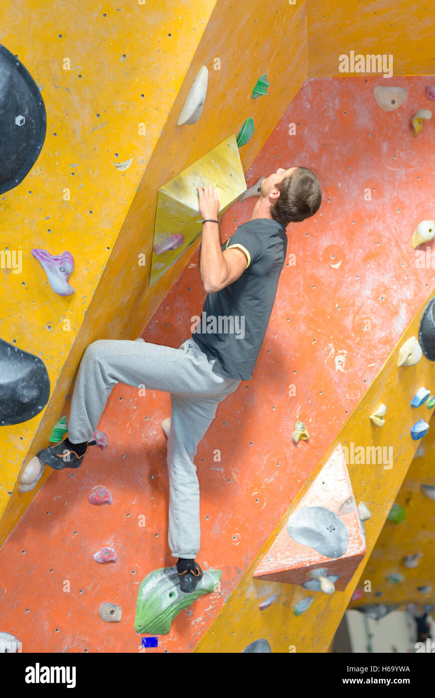 young man practising climbing Stock Photo - Alamy