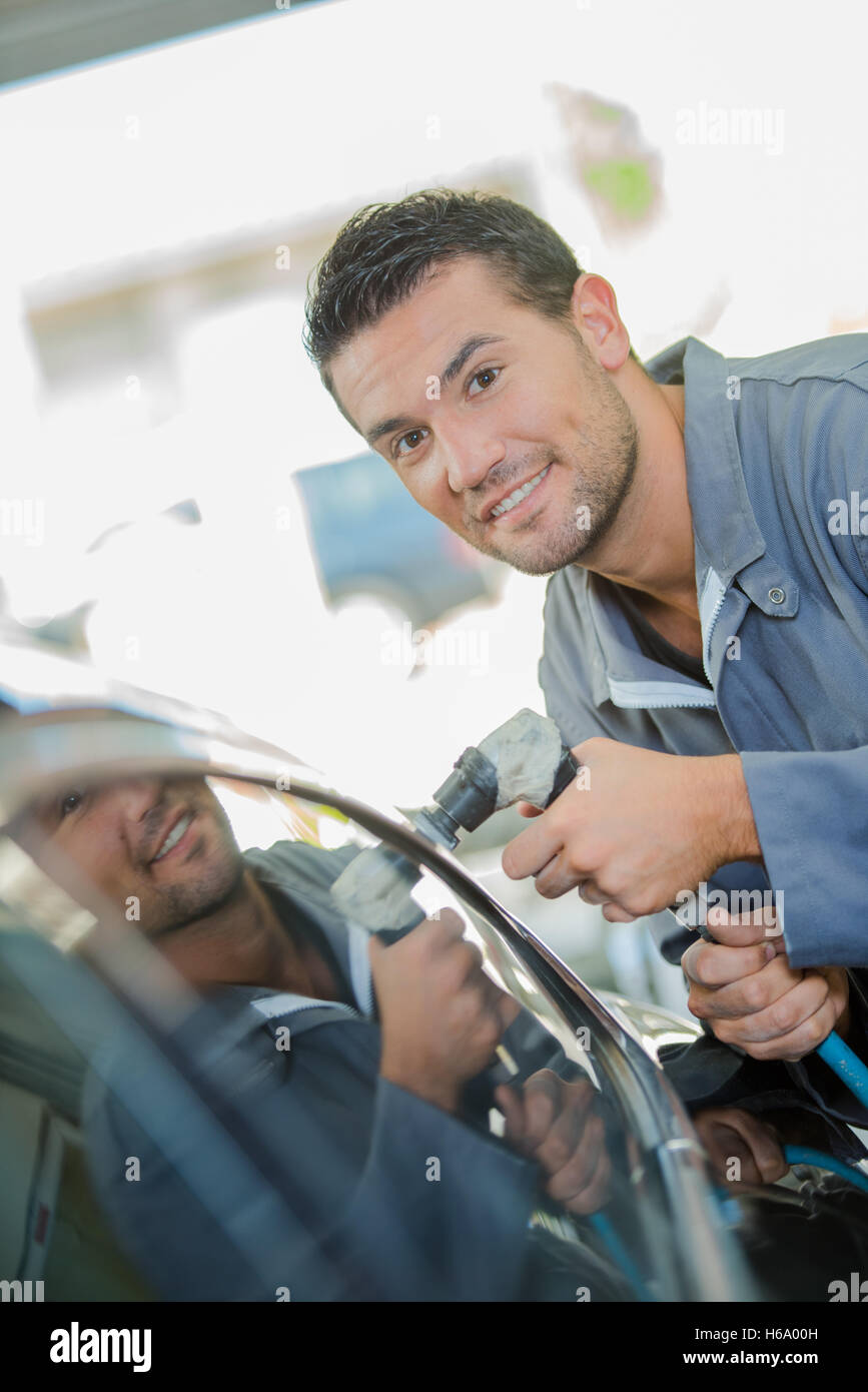 Mechanic buff hi-res stock photography and images - Alamy