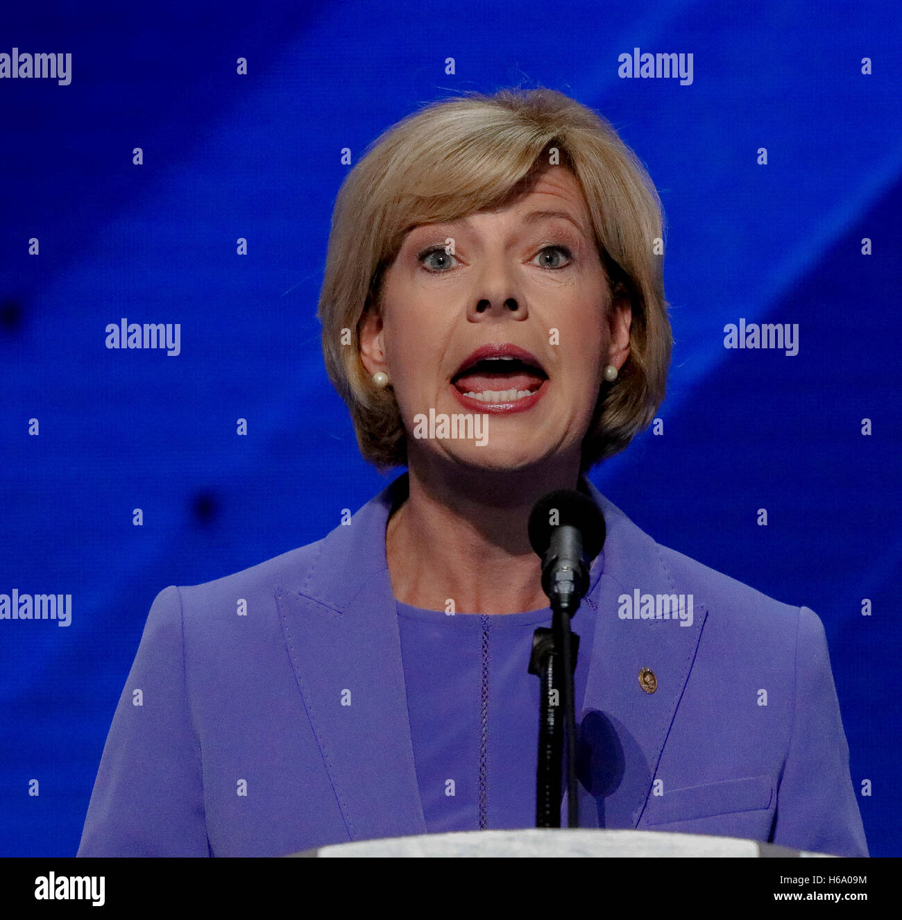 Senator tammy baldwin hi-res stock photography and images - Alamy