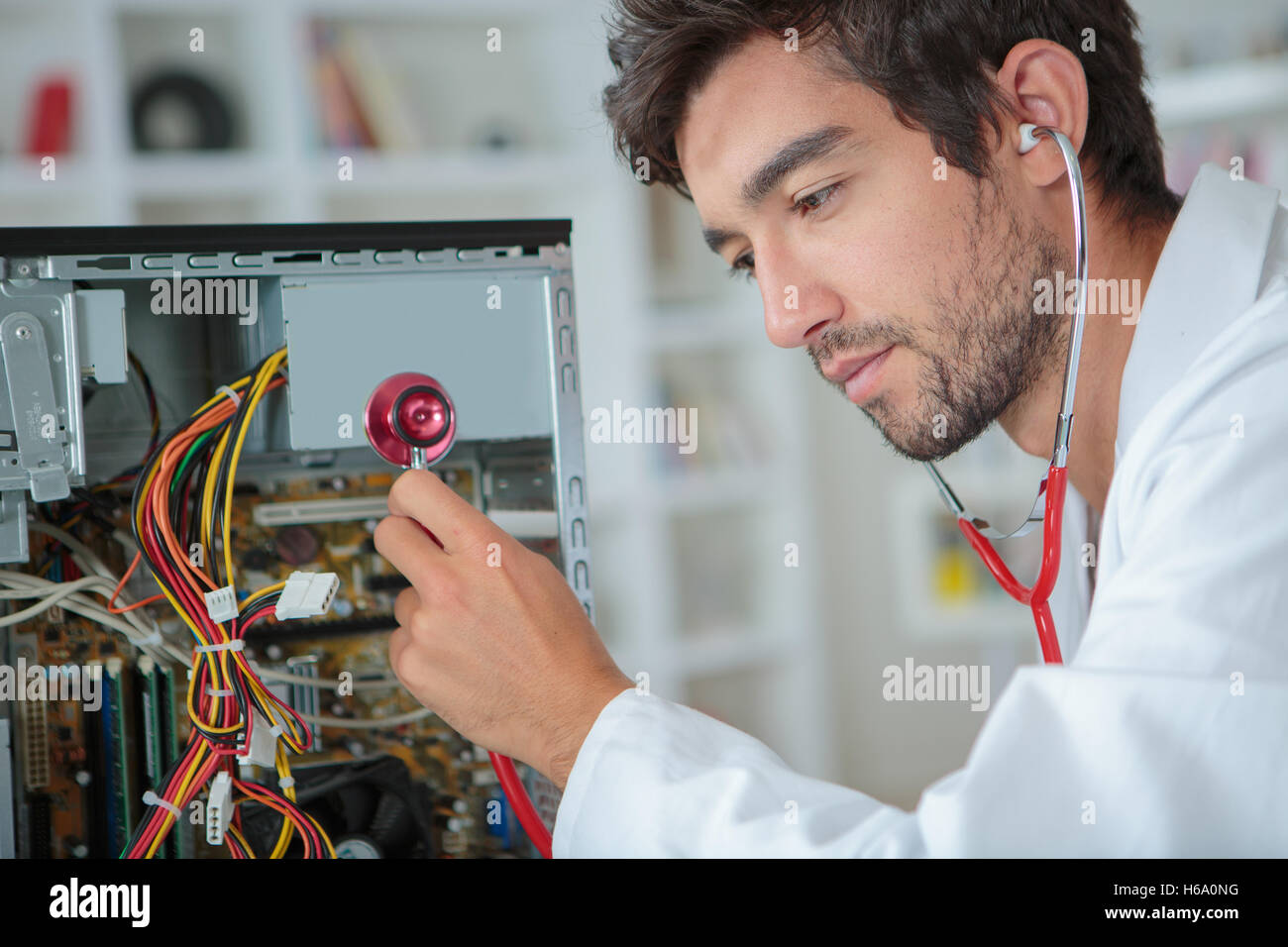 worker diagnosing a CPU Stock Photo - Alamy