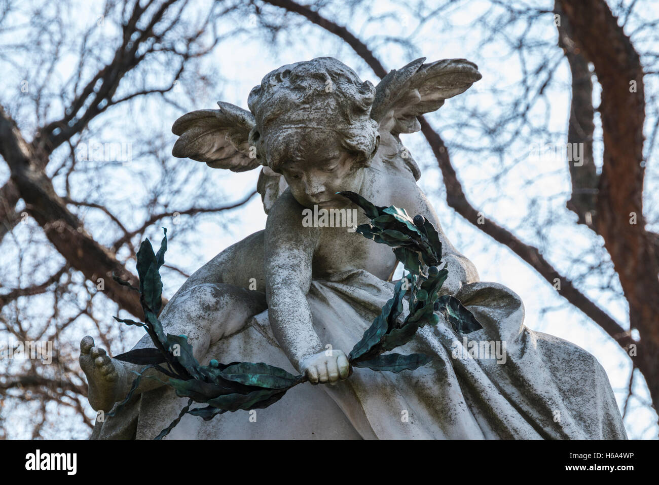 Cemetery - Angel, Reflective pictures at the graveyard Stock Photo - Alamy