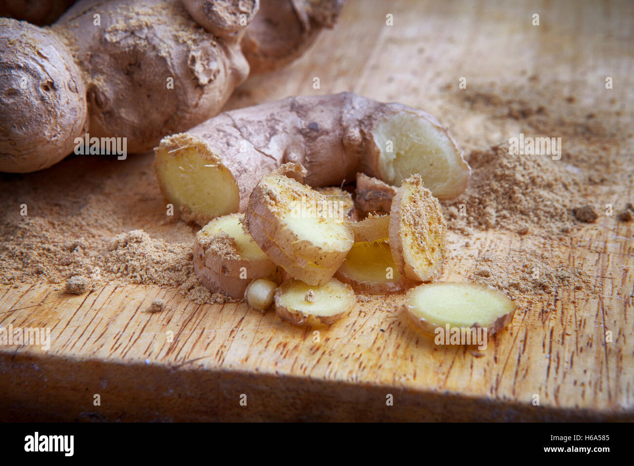 Different forms of ginger hi-res stock photography and images - Alamy