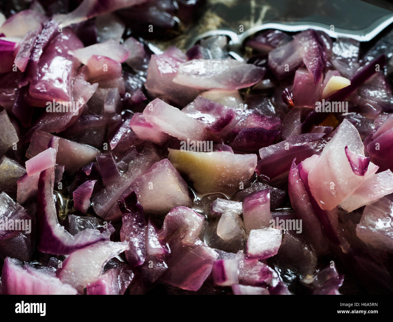 Frying in oil hi-res stock photography and images - Alamy