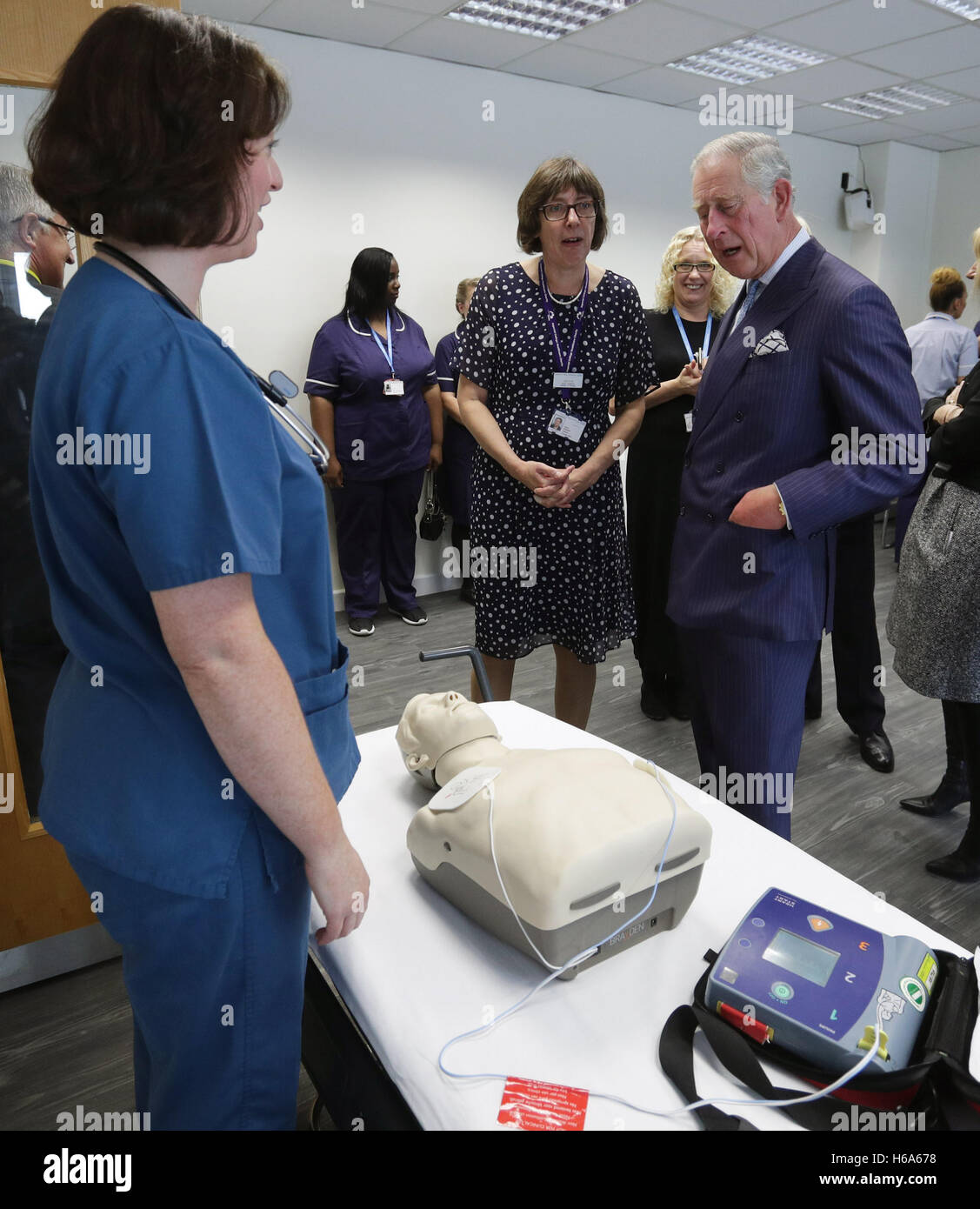 Critical Care Outreach & Resuscitation Team practitioner Naomi Hosking ...