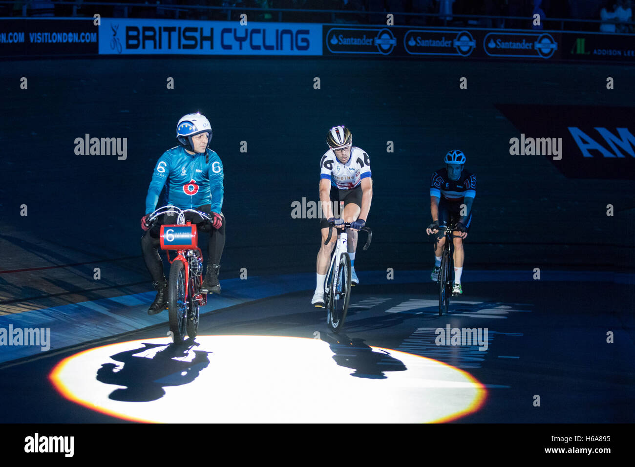 Andrew tennant hi-res stock photography and images - Alamy