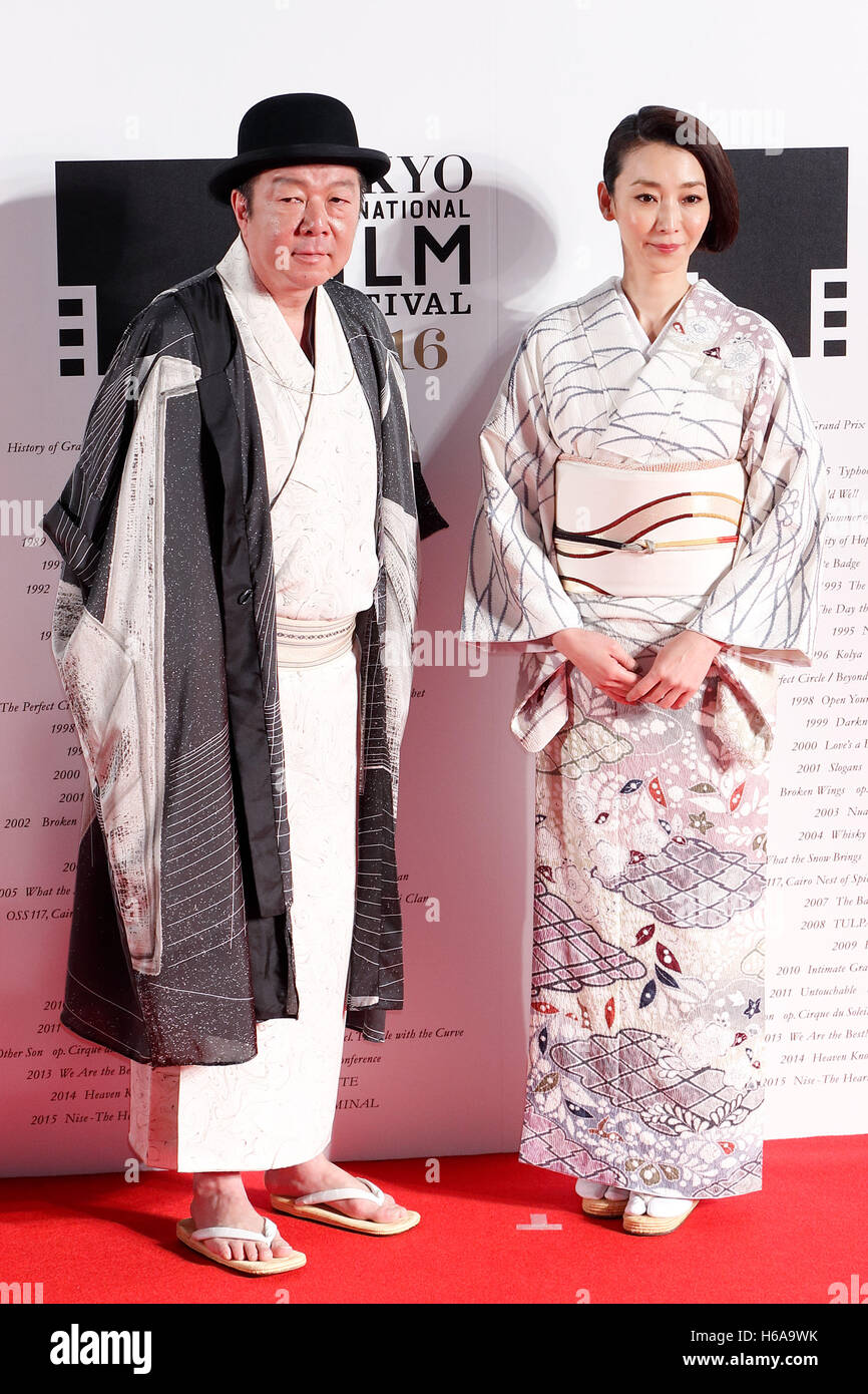 Tokyo, Japan. 25th Oct, 2016. (L to R) Actor Arata Furuta and actress ...