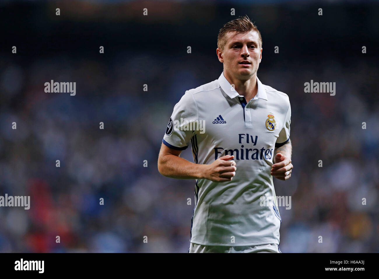Toni Kroos (Real), OCTOBER 18 2016 - Football/Soccer : UEFA Champions ...