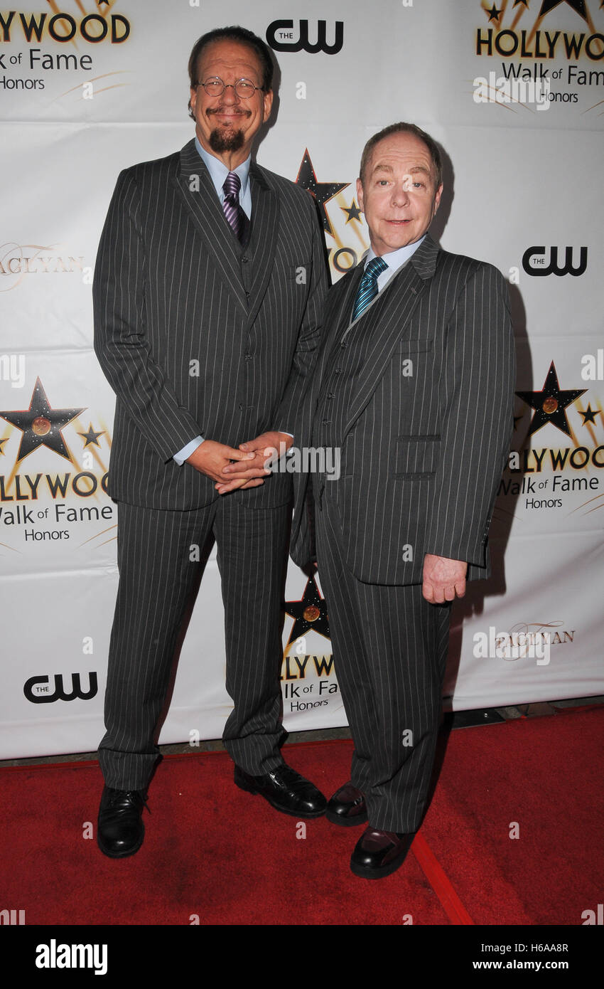 Raymond teller hi-res stock photography and images - Alamy