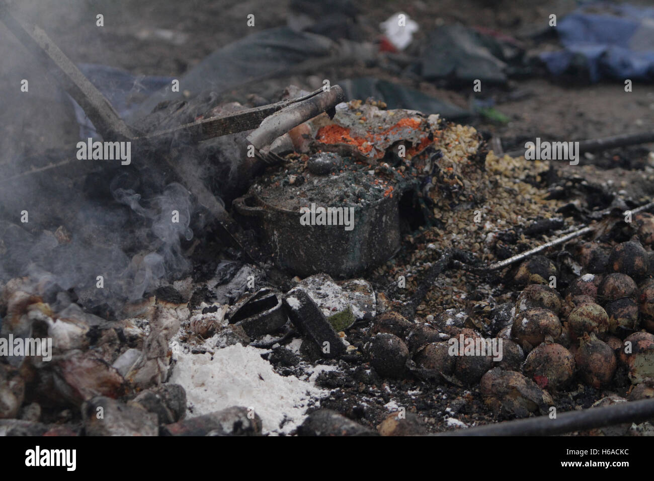 Burning huts hi-res stock photography and images - Alamy