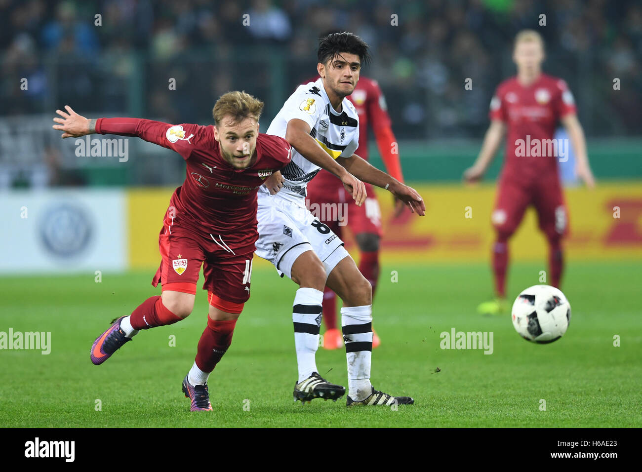 Mahmoud dahoud vfb stuttgart hi-res stock photography and images - Alamy