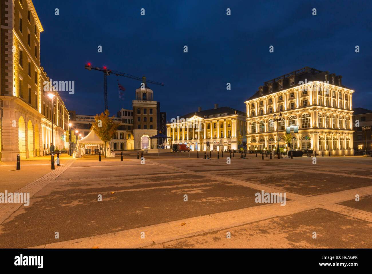 Queen mother of the west palace hi-res stock photography and images - Alamy