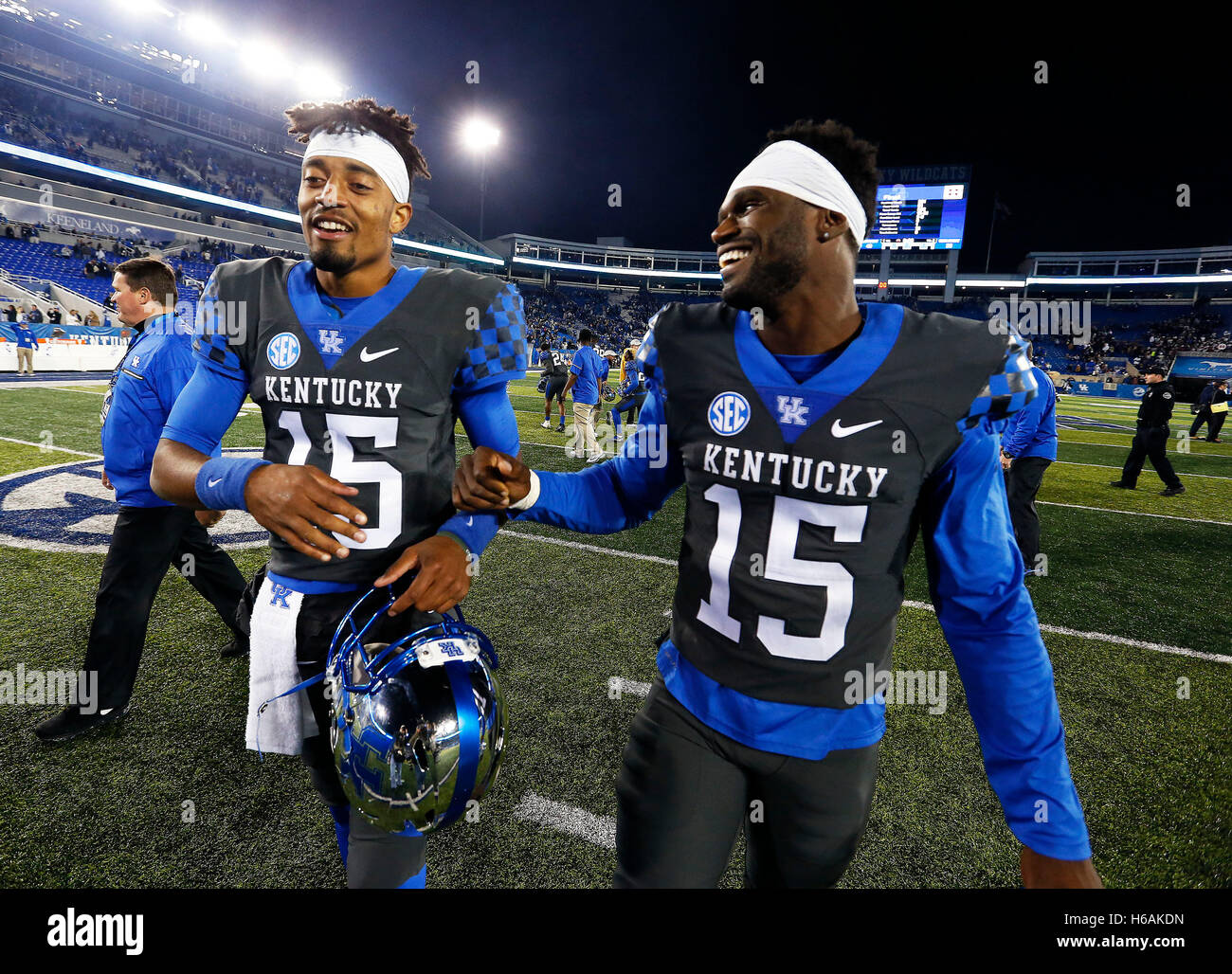 Lexington, KY, USA. 22nd Oct, 2016. Kentucky Wildcats quarterback ...