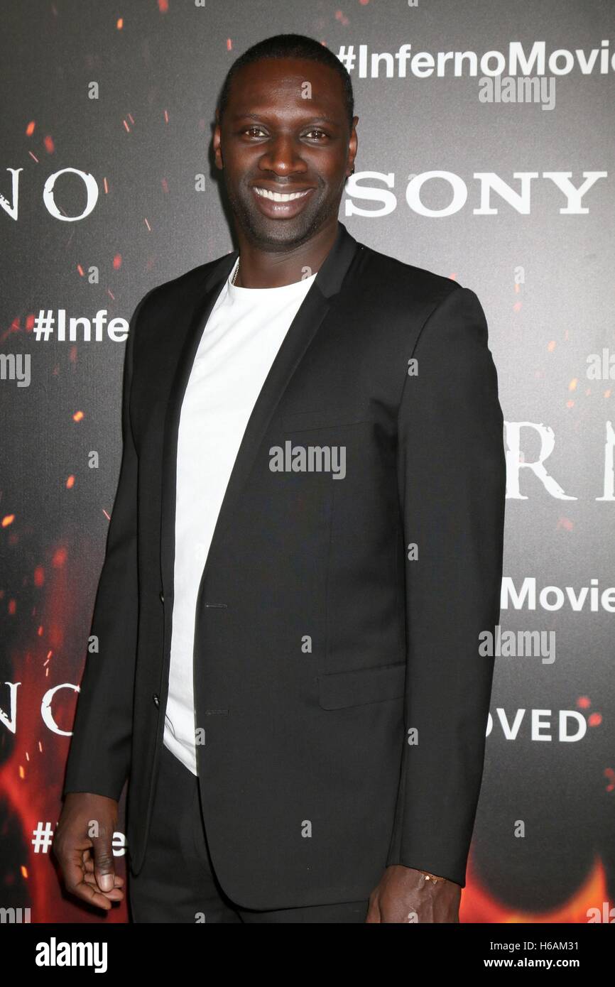 Los Angeles, CA, USA. 25th Oct, 2016. Omar Sy at arrivals for INFERNO ...