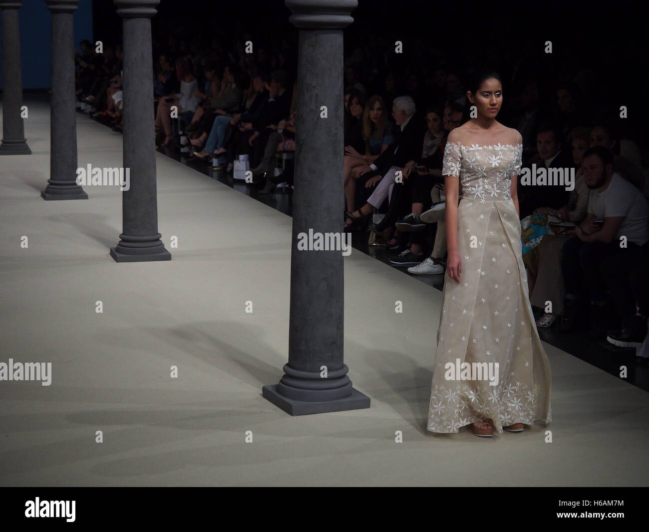 Lima, Peru. 26th October, 2016. Today began the festival Lima Fashion ...