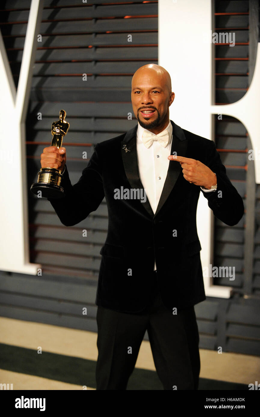 Actor / Rapper Common attends the 2015 Vanity Fair Oscar Party hosted ...