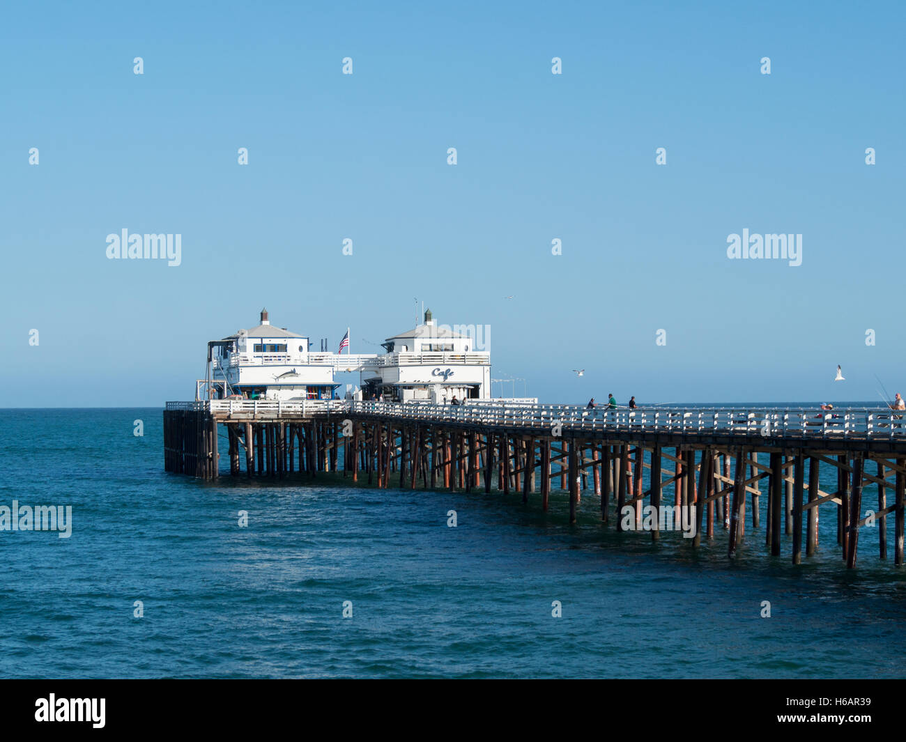Malibu pier hi-res stock photography and images - Alamy