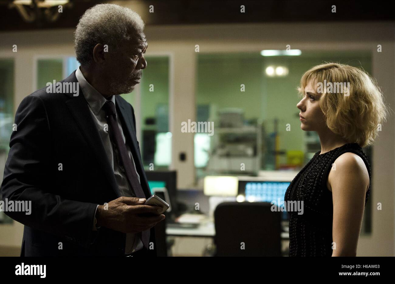 Lucy Scarlett Johansson High Resolution Stock Photography and Images ...
