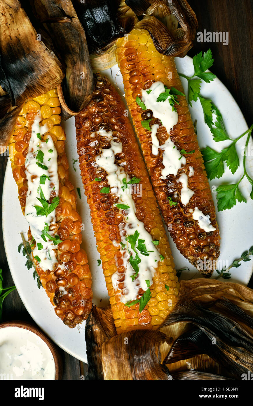Corn on plate hi-res stock photography and images - Alamy
