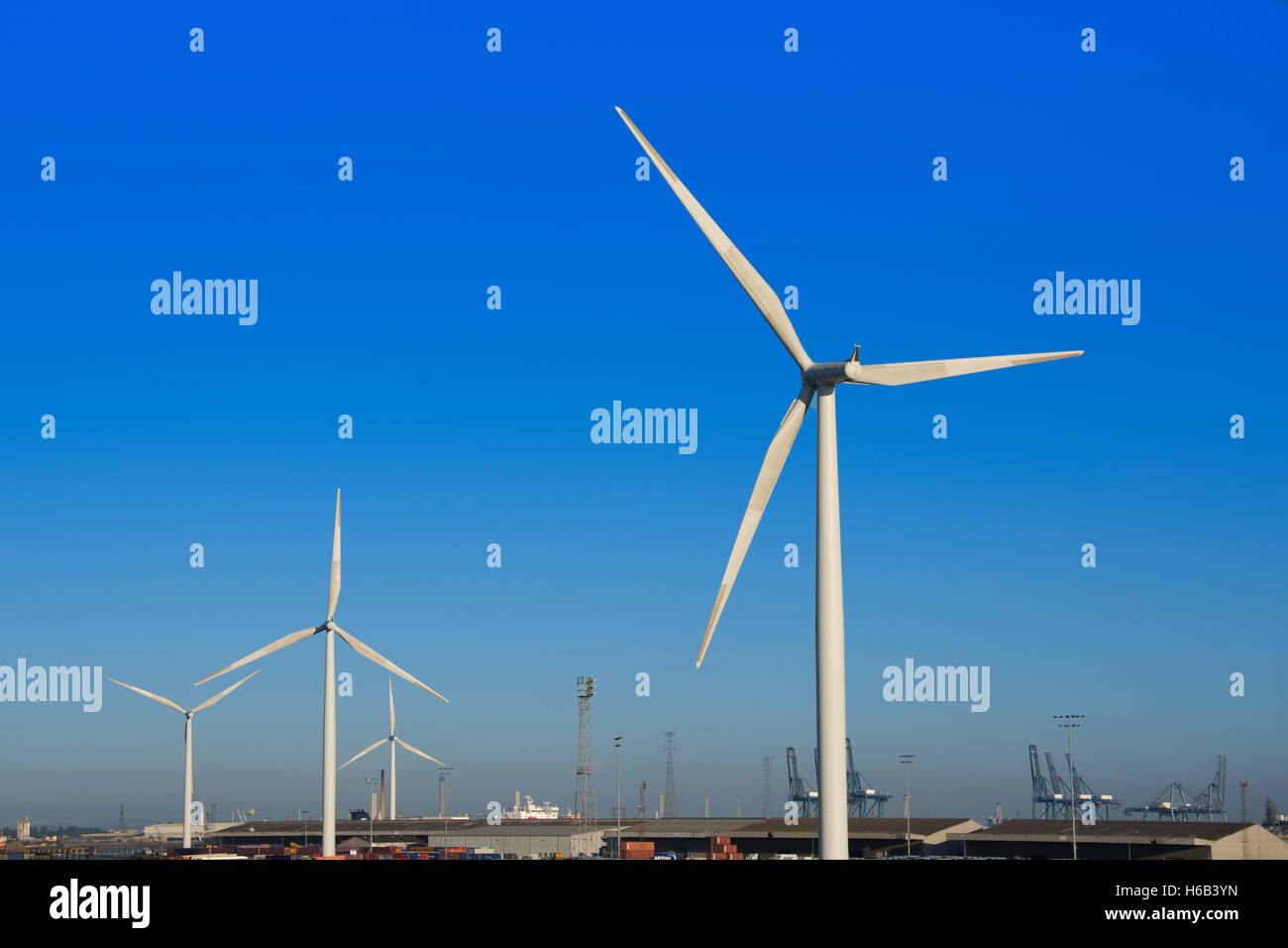EUROPE, UNITED KINGDOM, UK, ENGLAND, LONDON, Tilbury, close up of wind ...