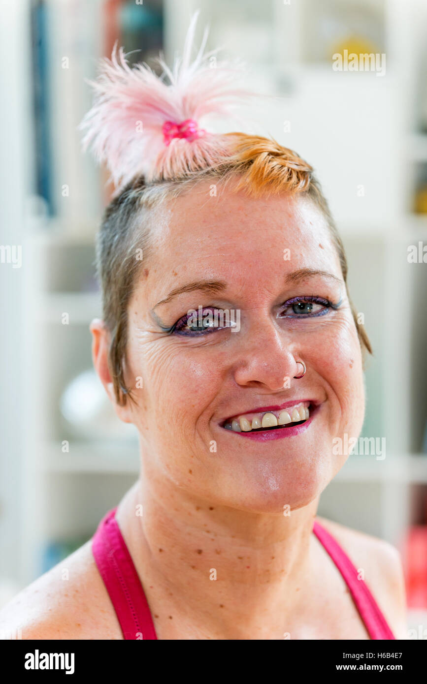 Artist Alison Lapper at home in Shoreham-by-Sea Stock Photo - Alamy