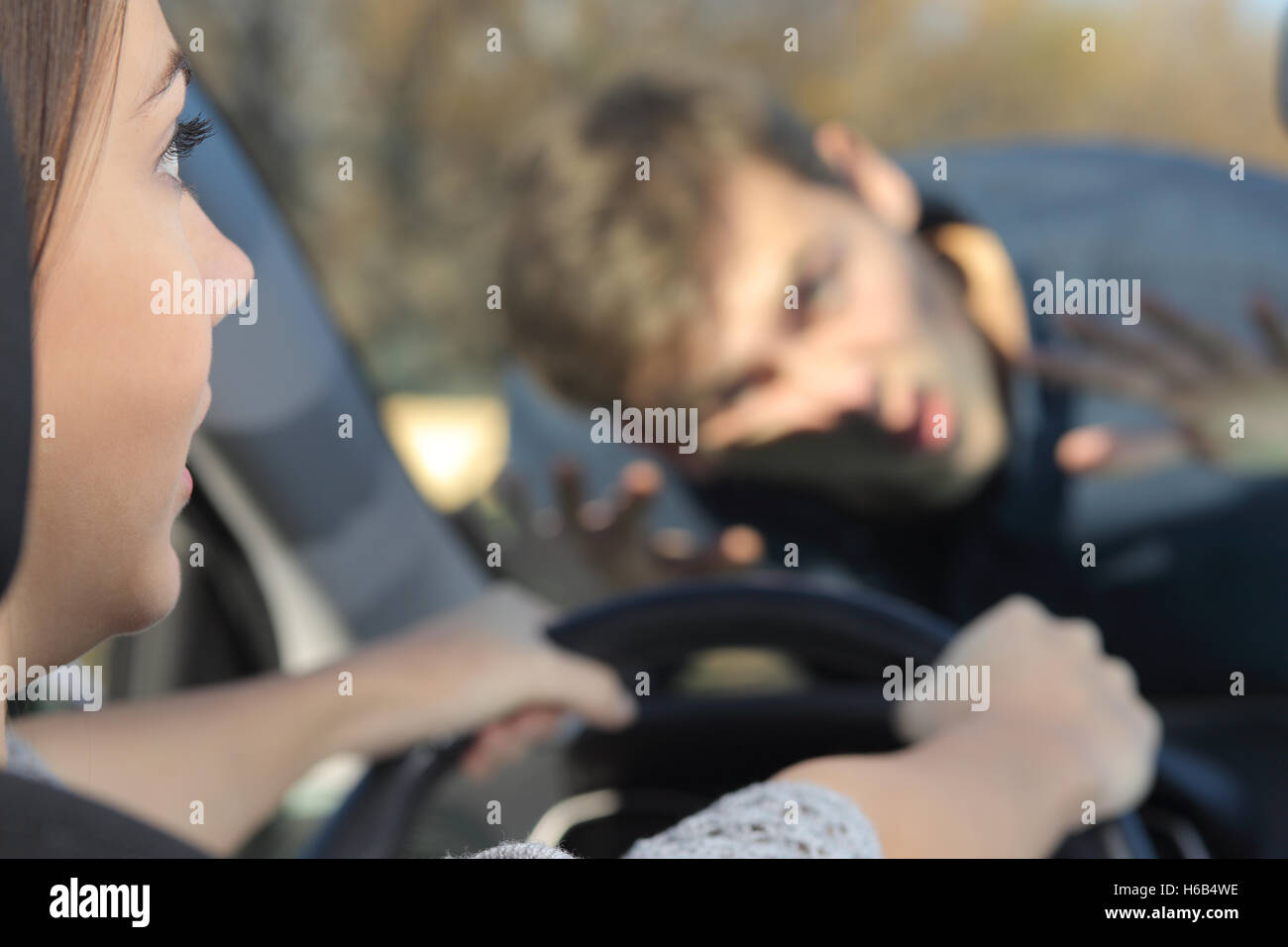 Woman running scared outdoor hi-res stock photography and images - Alamy