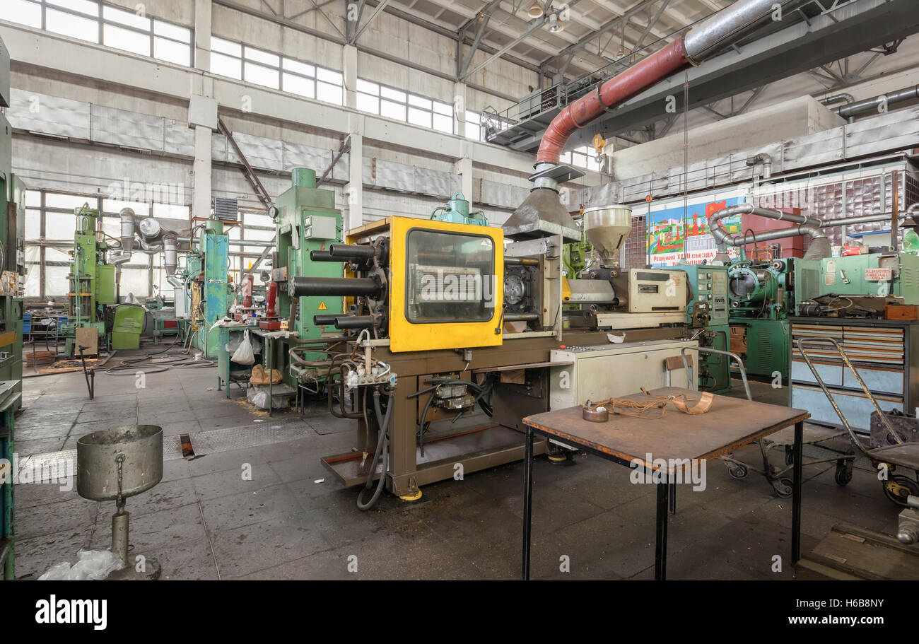 Injection molding hi-res stock photography and images - Alamy