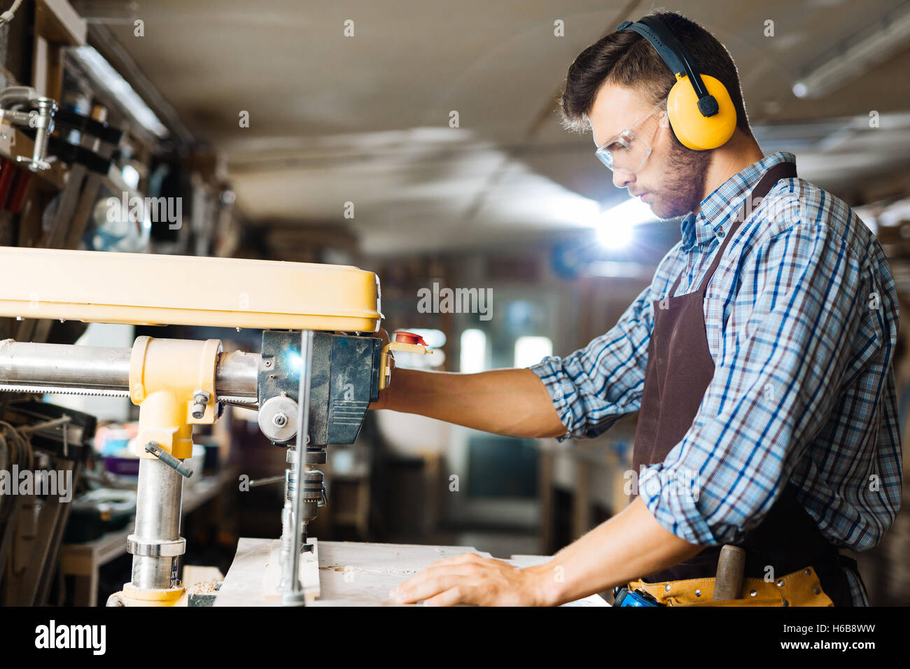 Plumber with drilling machine hi-res stock photography and images - Alamy