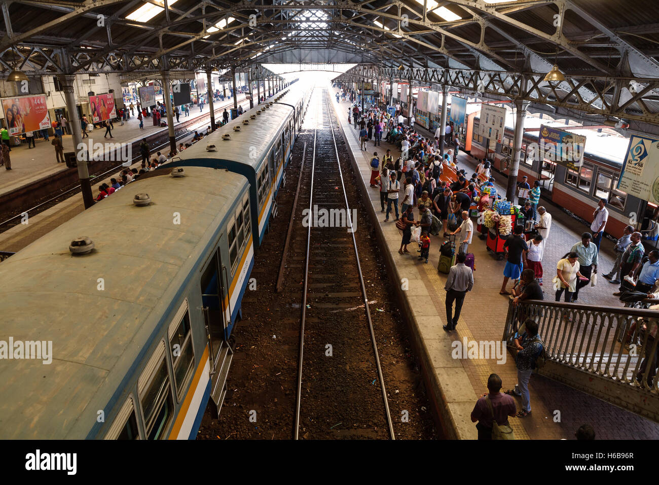 Colombo railway station full of people, local and tourists Stock Photo ...
