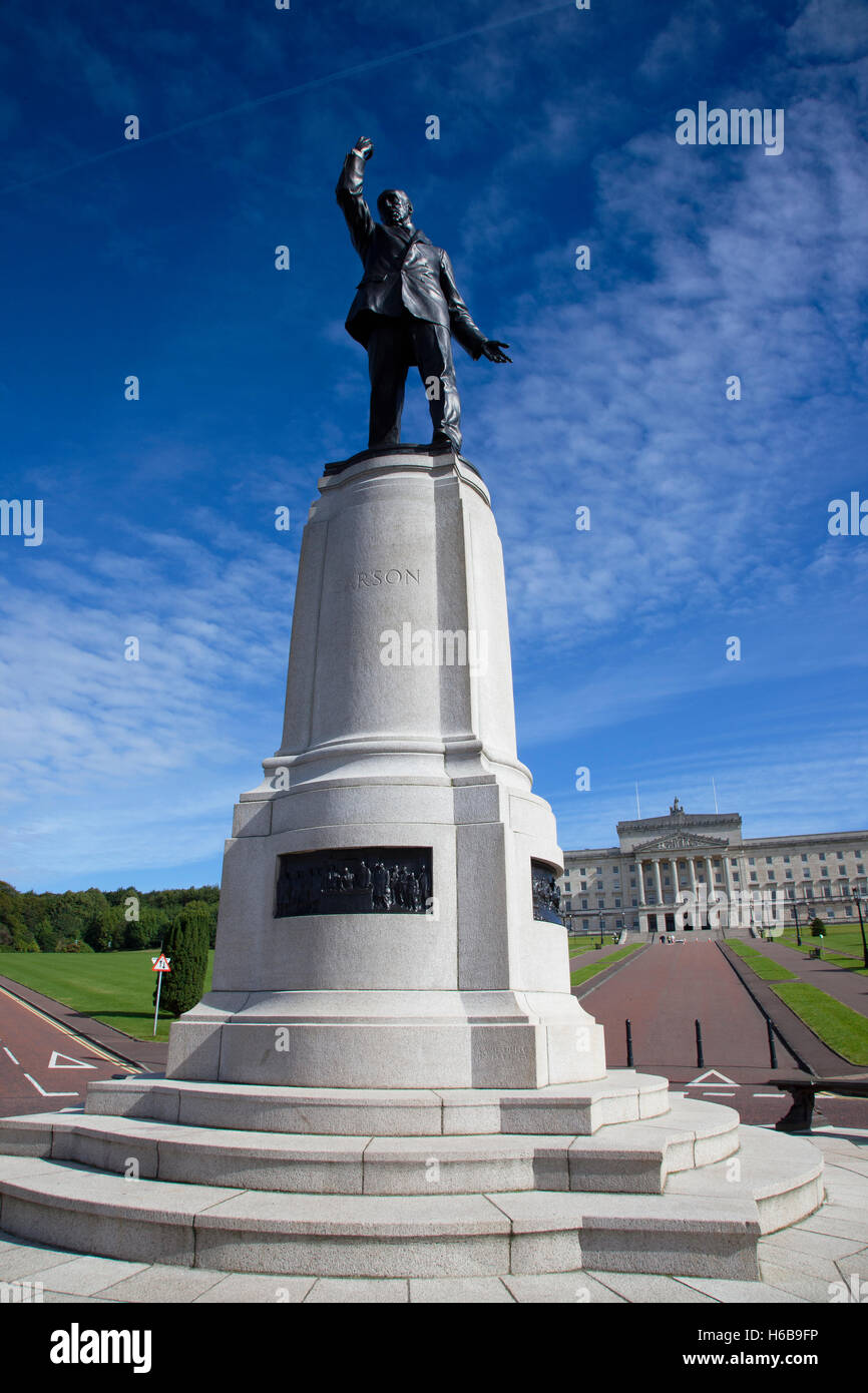 Statue Of Lord Edward Carson High Resolution Stock Photography and ...