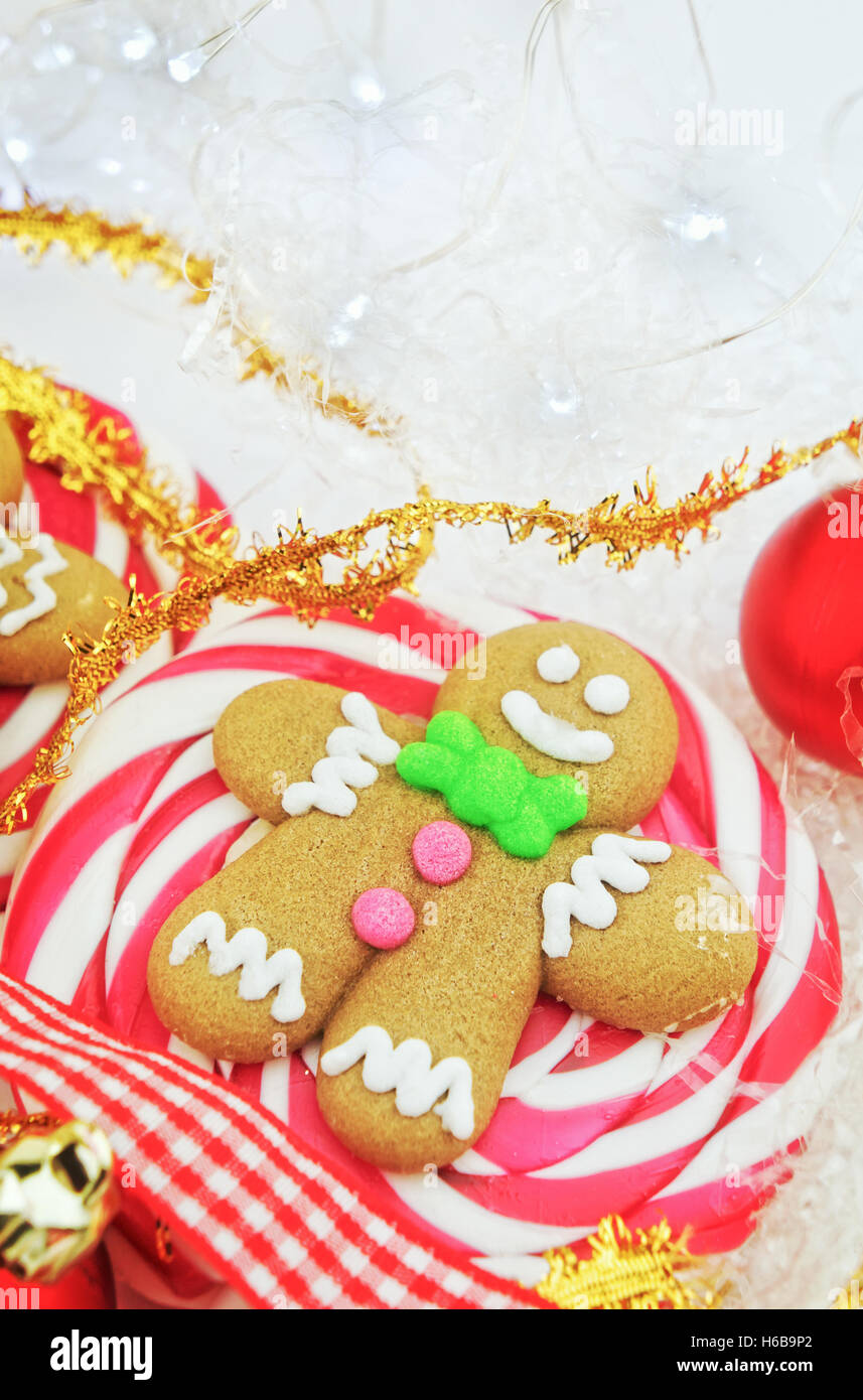 Gingerbread man Christmas lollipop with lights Stock Photo - Alamy