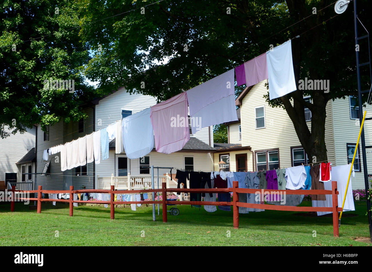 colourful amish clothes line pennsylvania with wooden houses simon ...