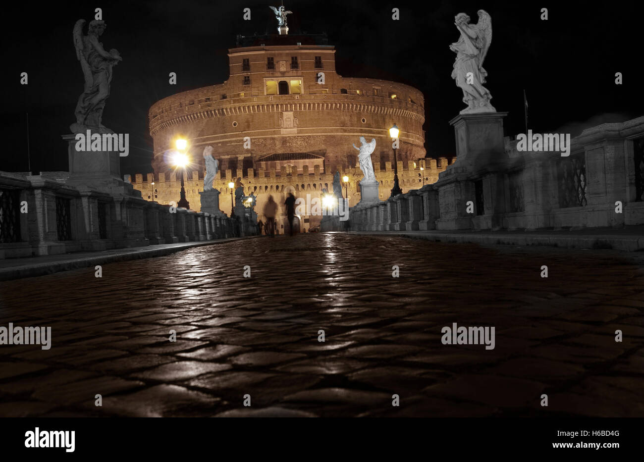 Saint angel castle night hi-res stock photography and images - Alamy