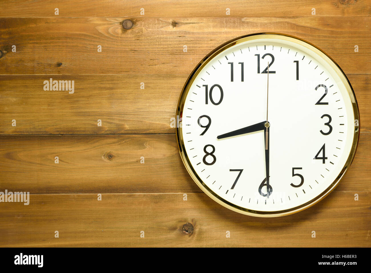 8am hi-res stock photography and images - Alamy