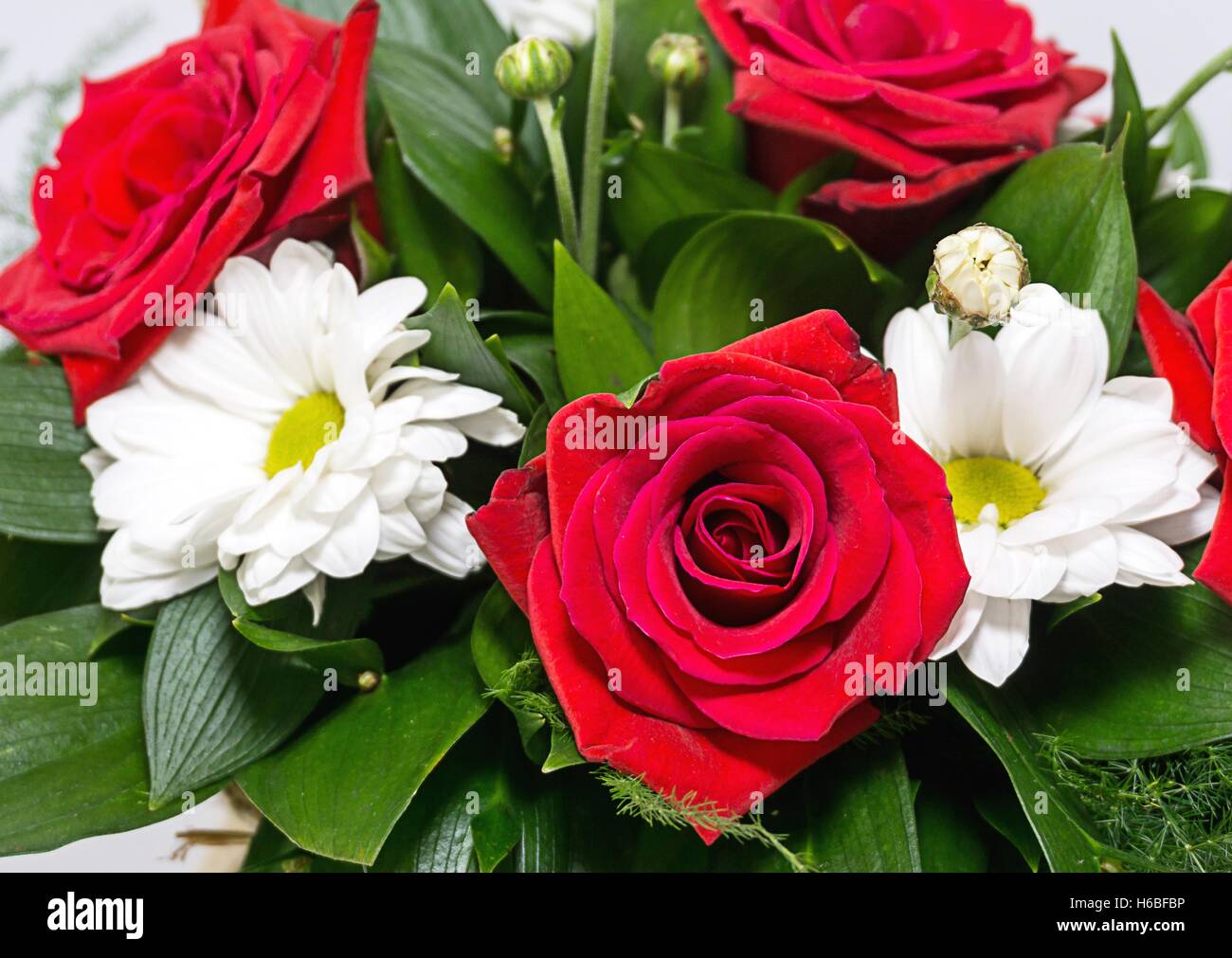 Beautiful wedding gift flowers hi-res stock photography and images - Alamy