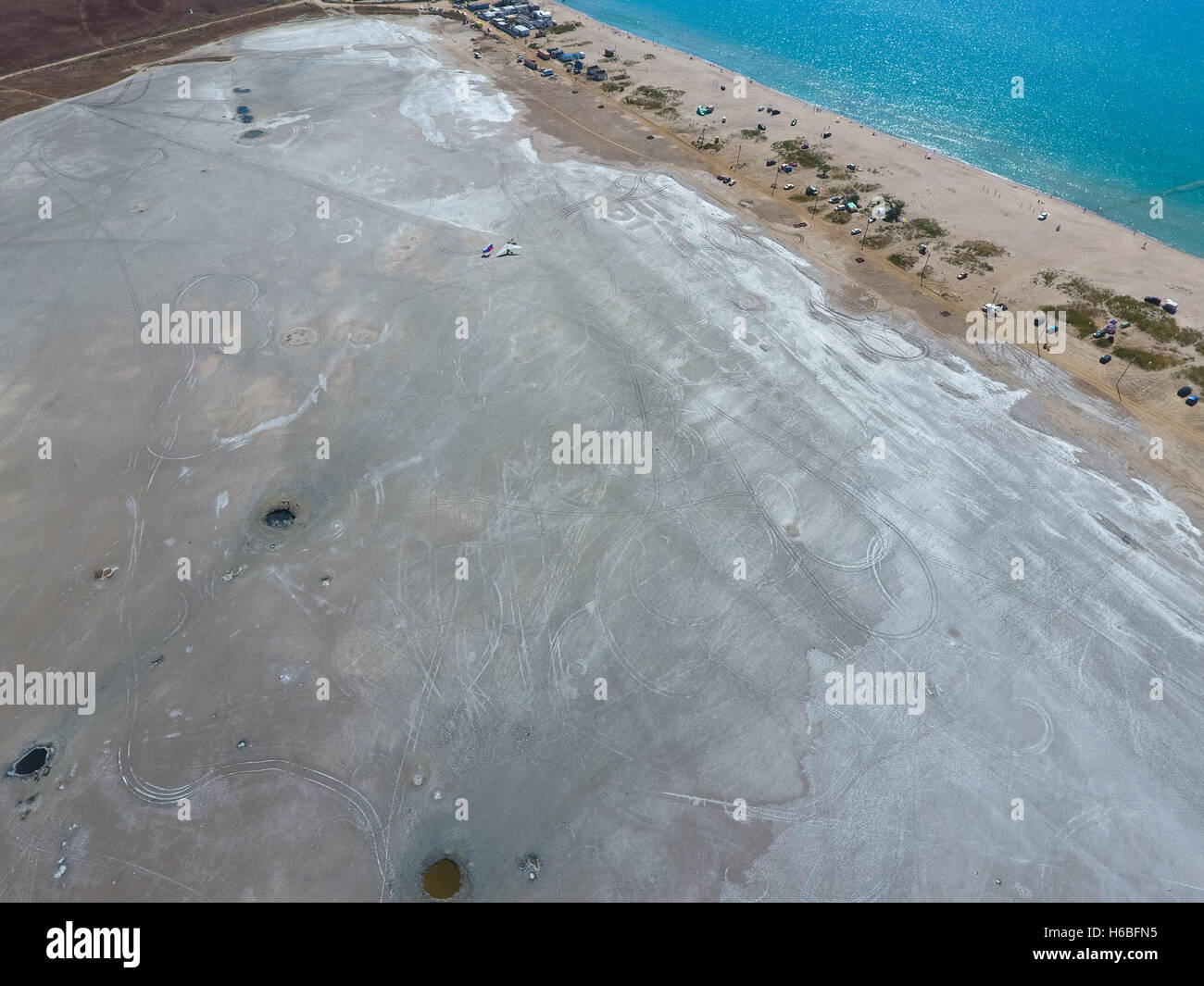 Top view of the salt lake mud sources. External similarity with craters ...