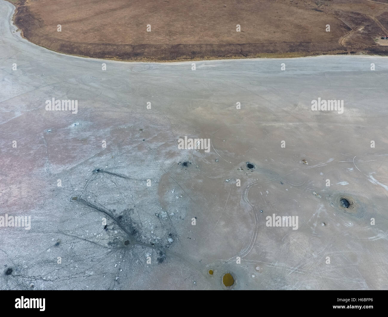Top view of the salt lake mud sources. External similarity with craters ...