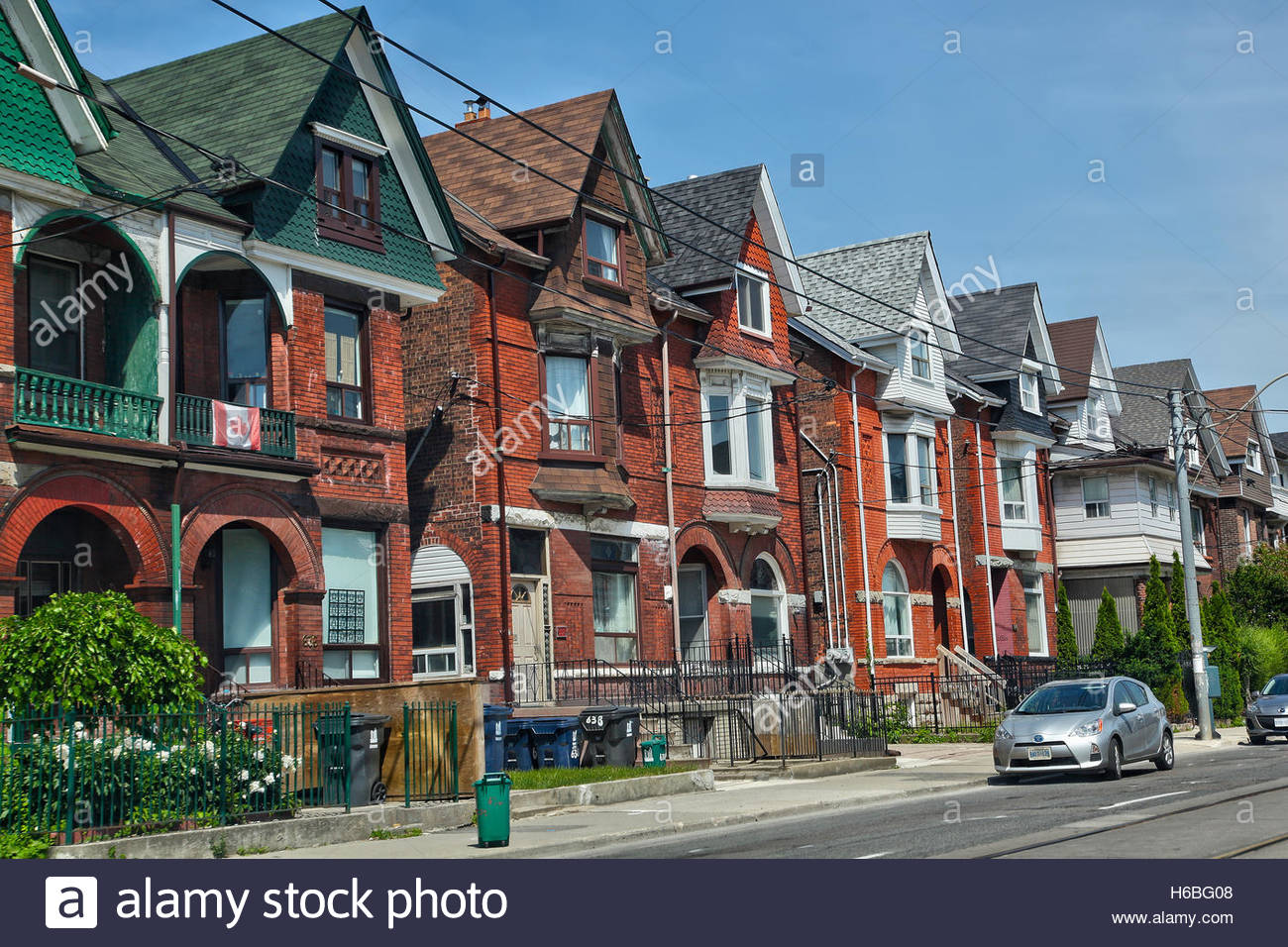 Looking for family members in Toronto : r/toronto