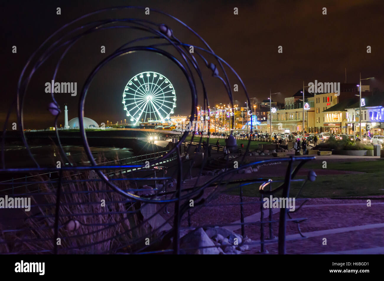 Seaburn promenade hi-res stock photography and images - Alamy
